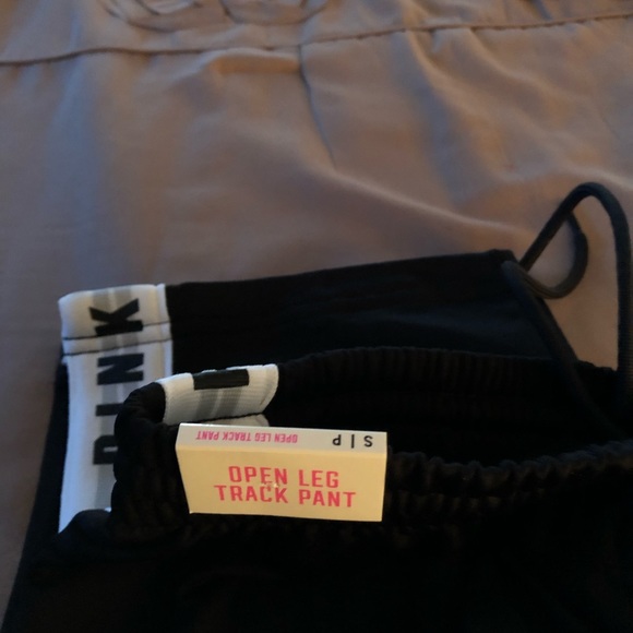 PINK Victoria's Secret | Pants & Jumpsuits | Victoria Secret Pink ...